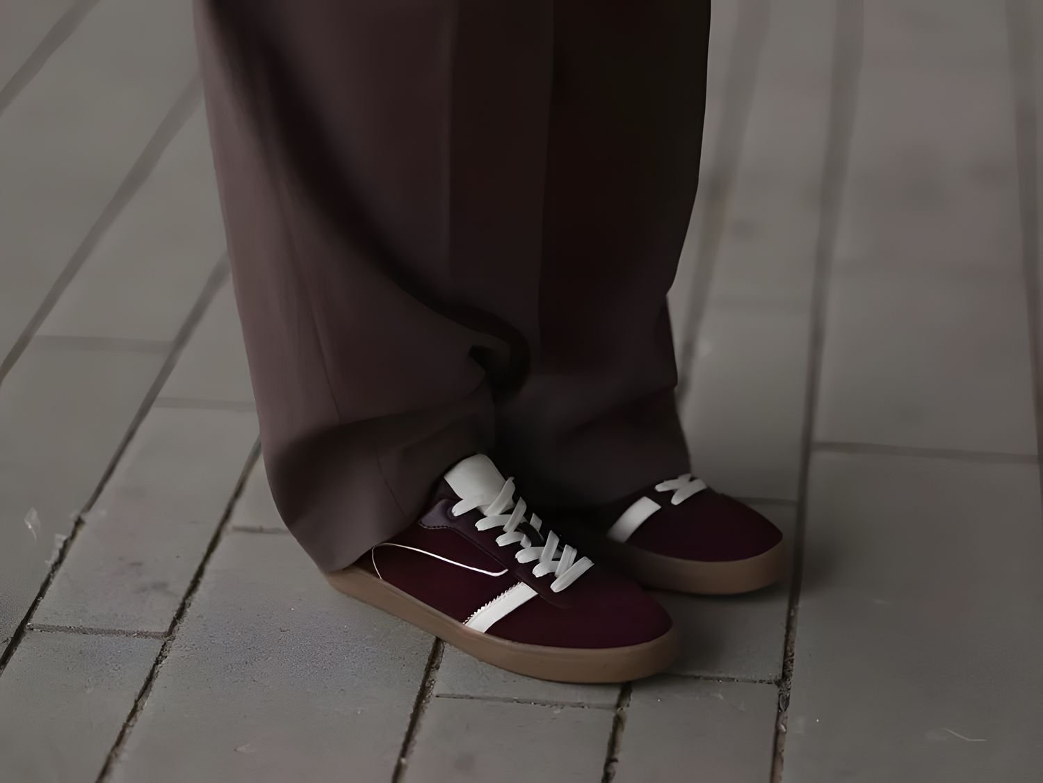 Elevate Your Look with 13 Stunning Brown Pants Styles - stylewe blog